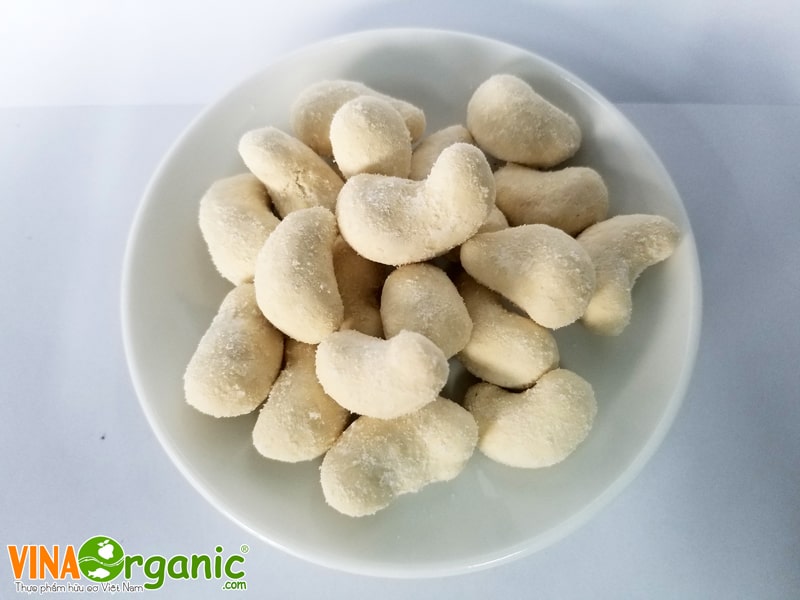 Hạt điều sữa dừa thơm béo hấp dẫn từ công nghệ của VinaOrganic